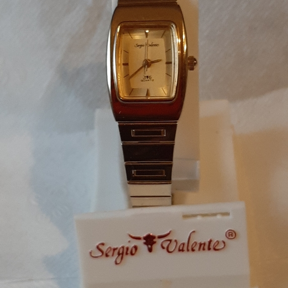 Sergio Valente | Other | Vintage Sergio Valente Gold Tone Square Face ...